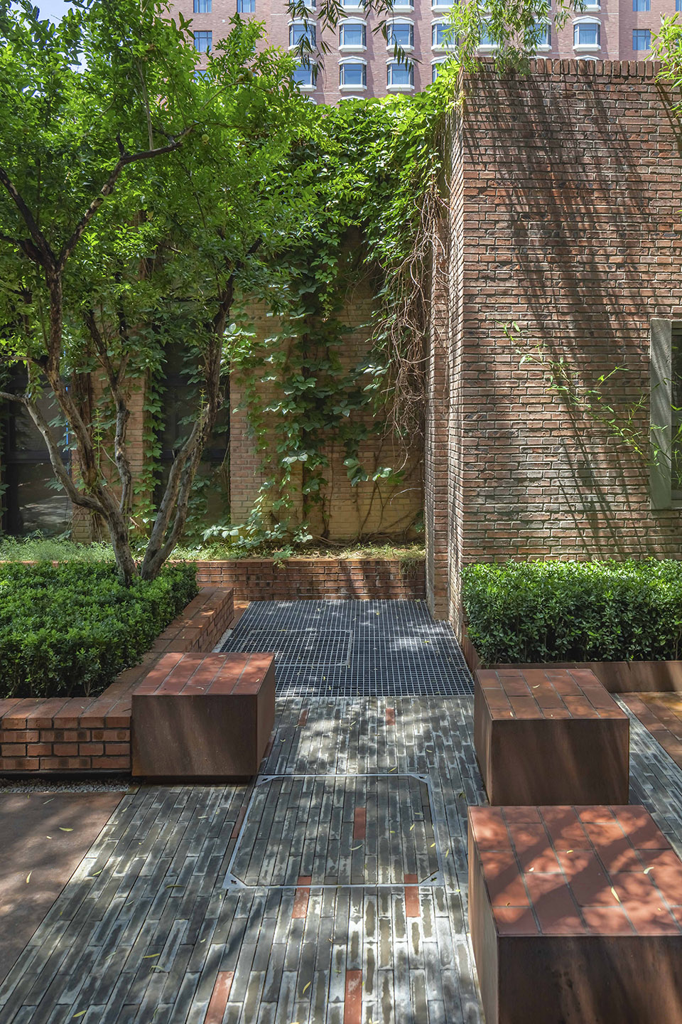 Xinhua 1949 Cultural and Financial Innovation Centre by Li Siyuan - 谷德设计网