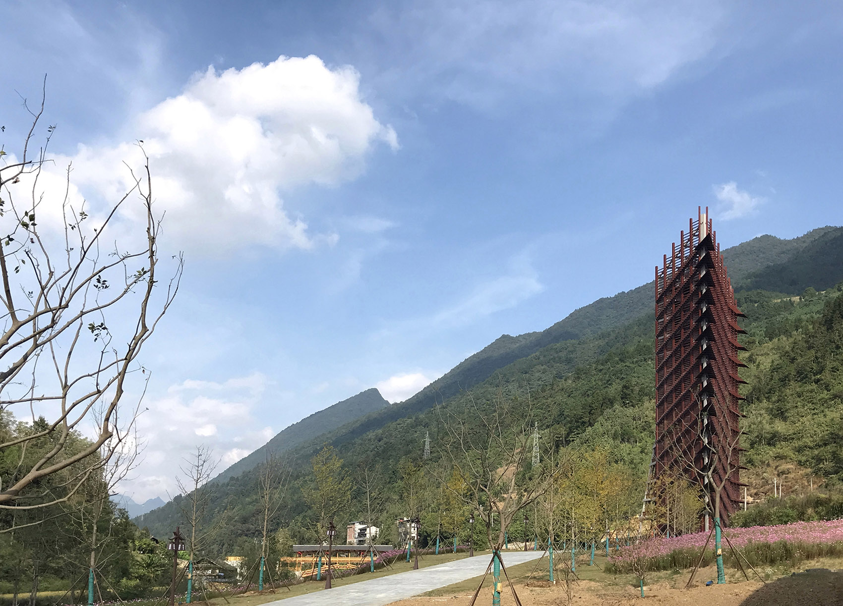 Chinese Tujia Pan-Museum Complex by Li Baofeng’s studio of HUST - 谷德设计网