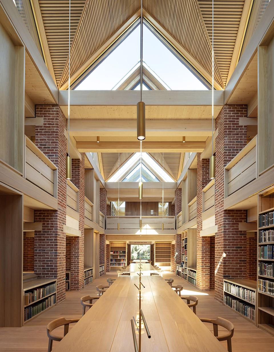 Magdalene College’s New College Library by Níall McLaughlin Architects ...
