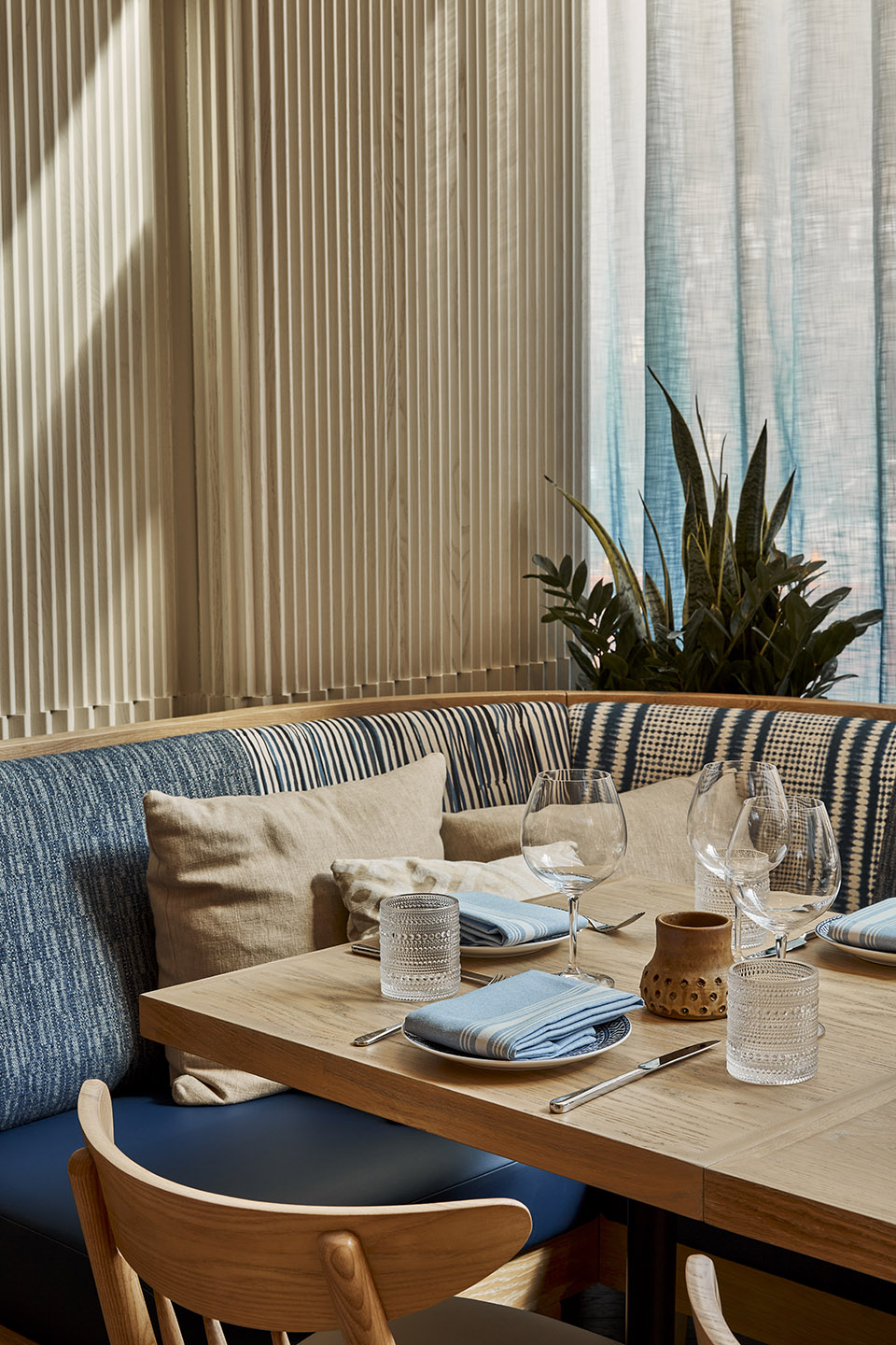 Zaytinya restaurant by Rockwell Group - 谷德设计网
