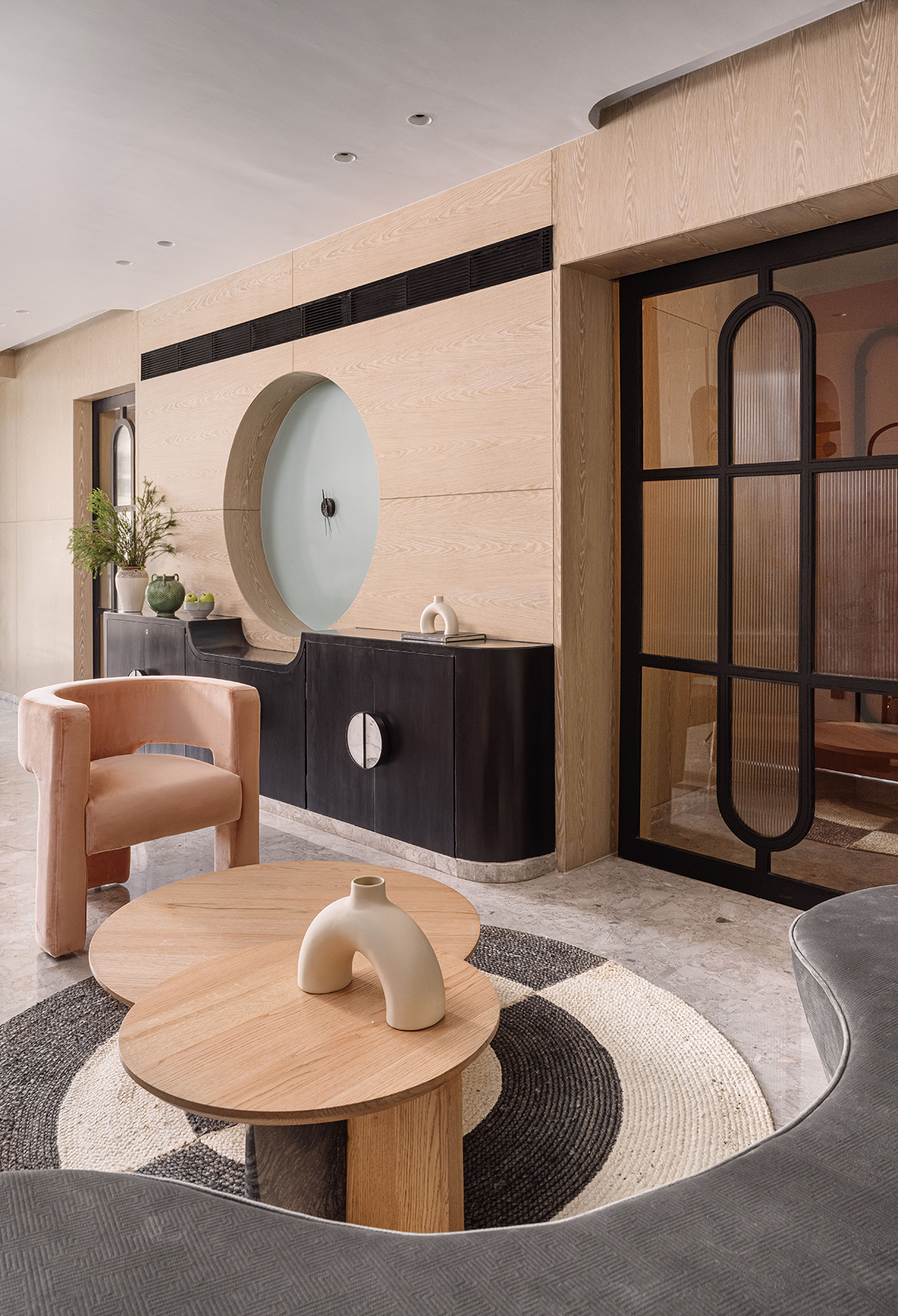 Upstairs by Spaces & Design - 谷德设计网