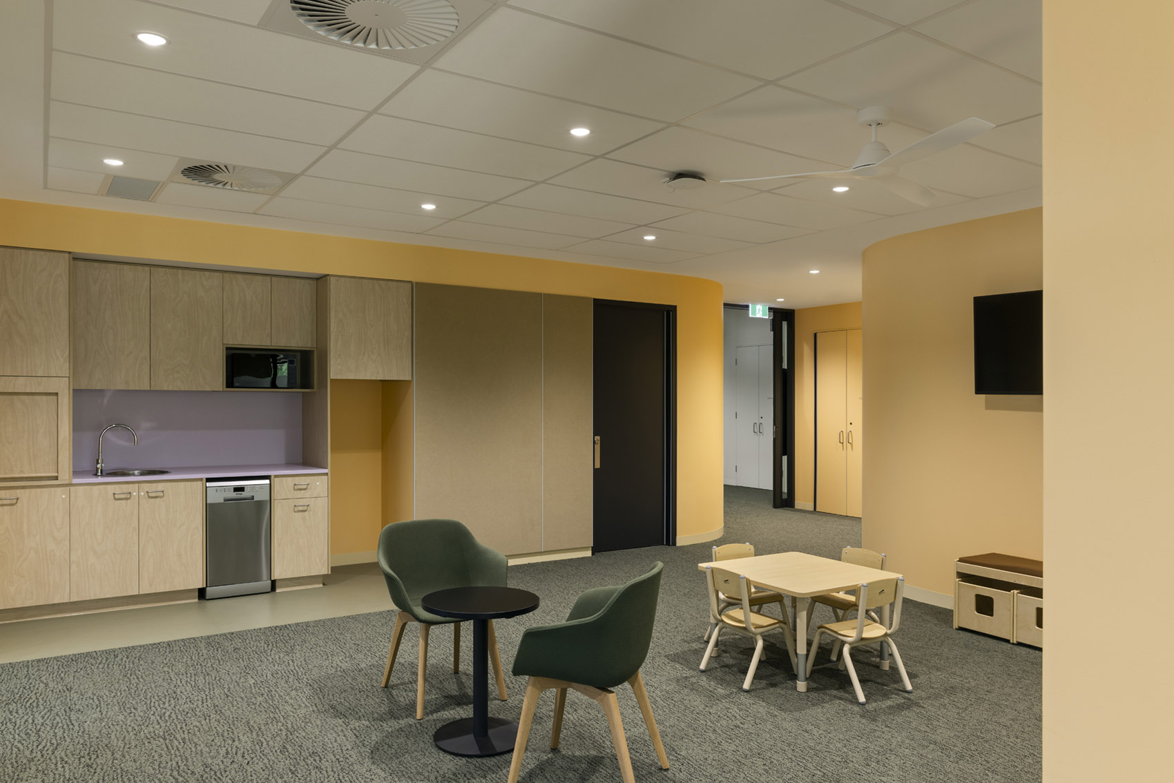 Glenroy Community Hub by DesignInc - 谷德设计网