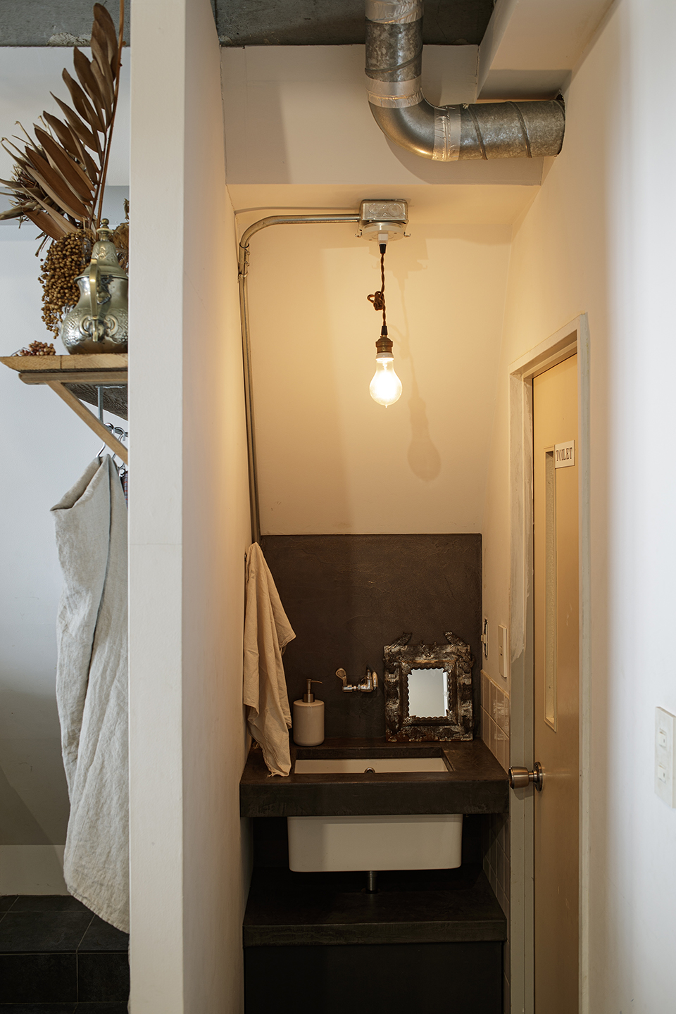 House on the way by ROOVICE - 谷德设计网