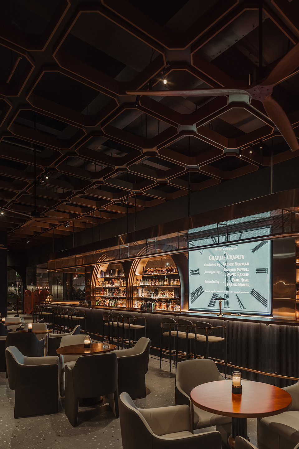 TIME bar, China / ARCHIHOPE - 谷德设计网