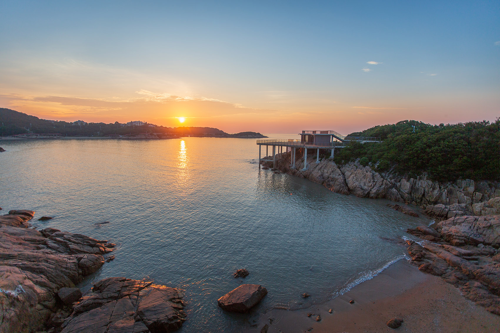 Ningbo Songlan Mountain Resort glass walkway by Shanghai CHIDI Studio ...