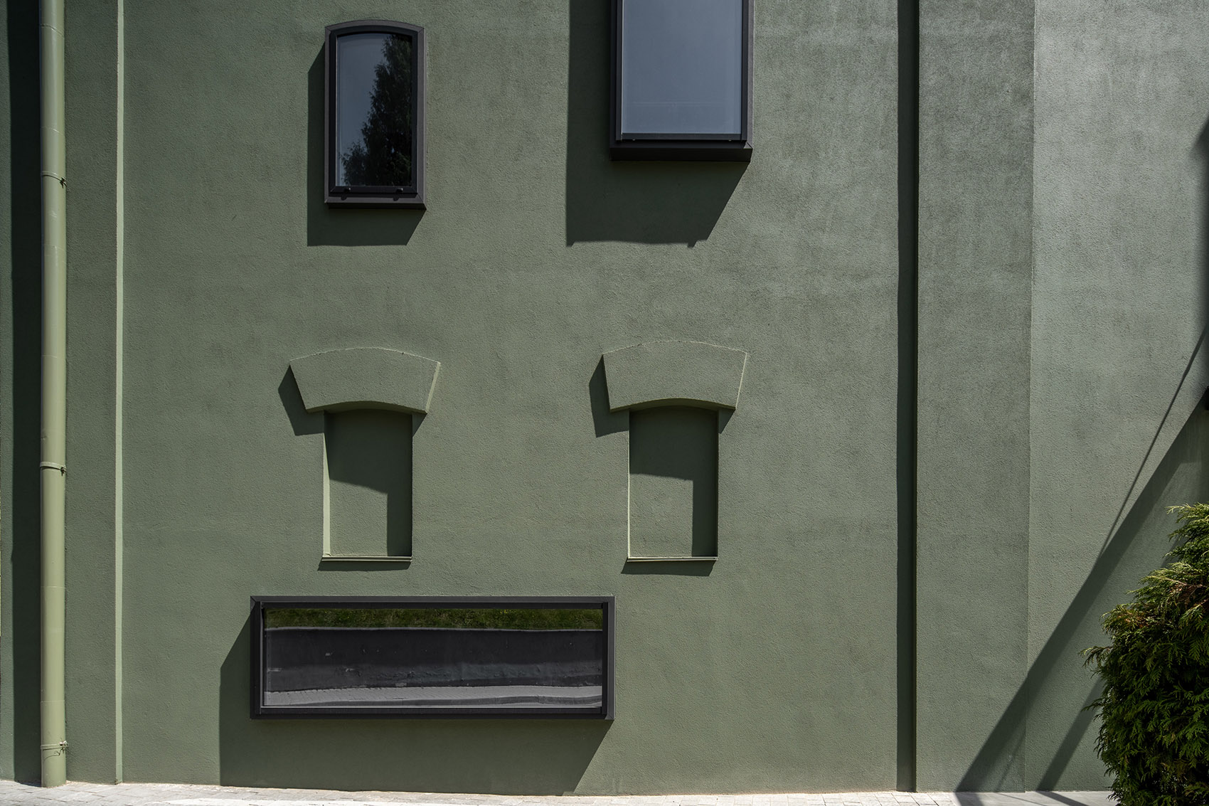 Enzym Factory Renovation by replus design bureau - 谷德设计网