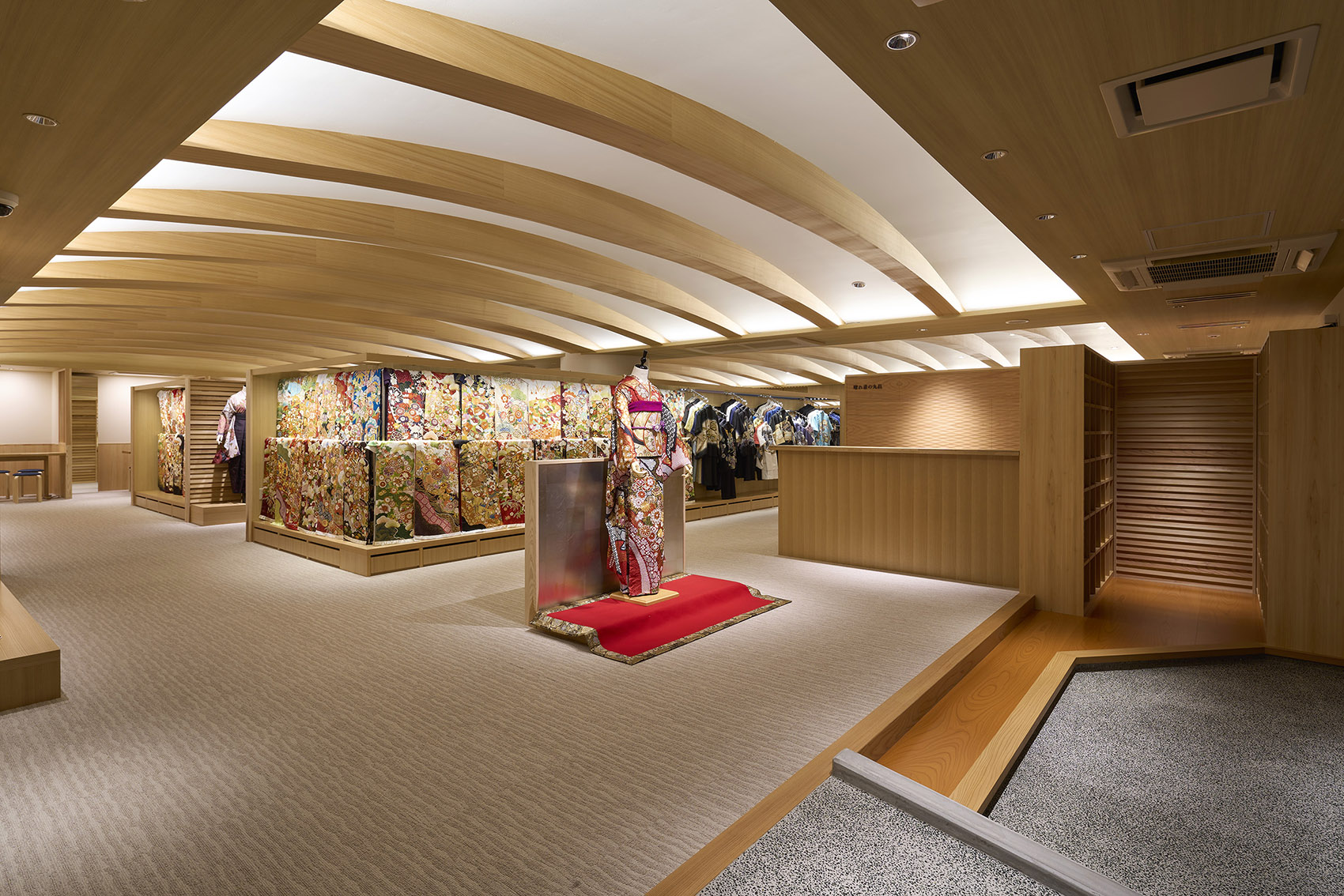 Mayuzuki -HAREGINO MARUSHO 1F sales area by TSUTSUMI & ASSOCIATES - 谷德设计网