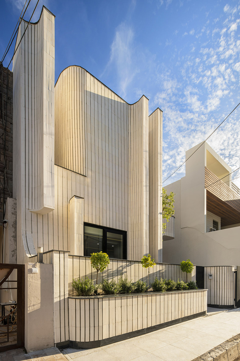 Bakrajo House by ZAKAA Architecture - 谷德设计网