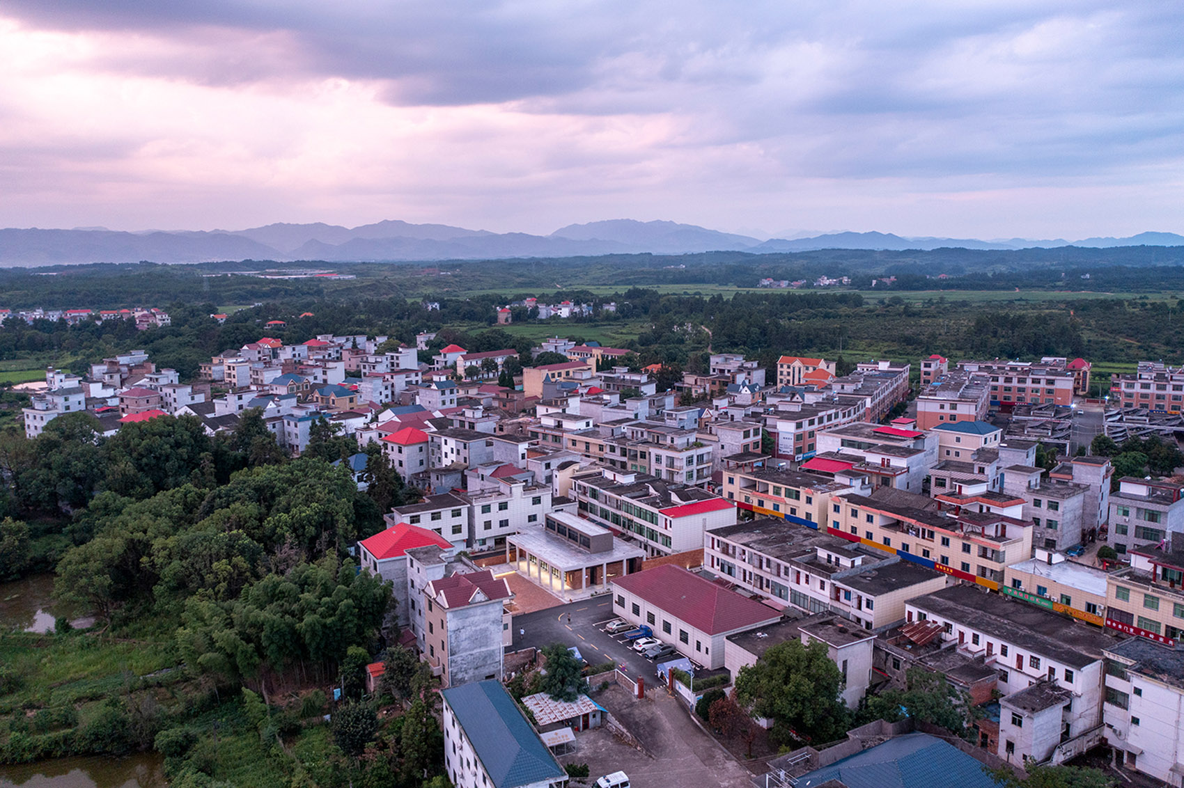 Kaiyun Library, China by COLORFULL YUJING DESIGN - 谷德设计网
