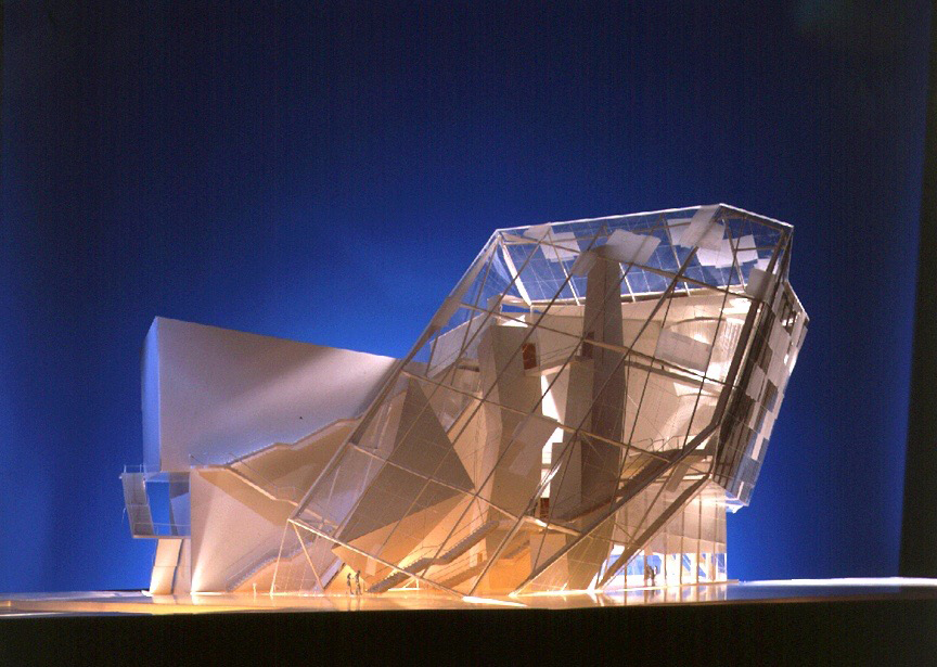 UFA Cinema Center by COOP HIMMELB(L)AU - 谷德设计网