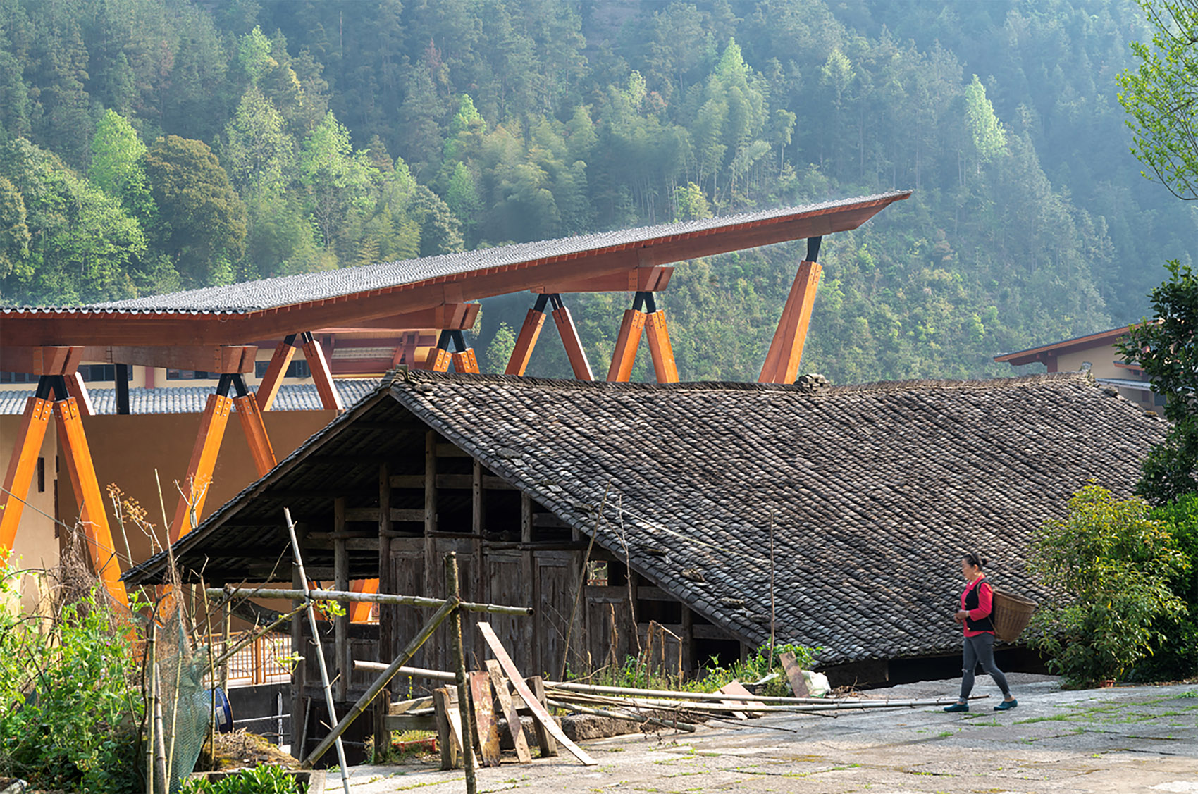 Chinese Tujia Pan-Museum Complex by Li Baofeng’s studio of HUST - 谷德设计网