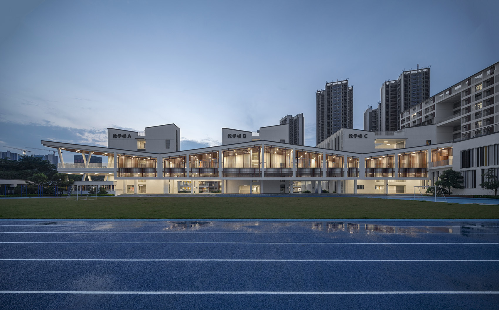 Shenzhen Experimental Guangming School by Shenzhen Tongjiren ...