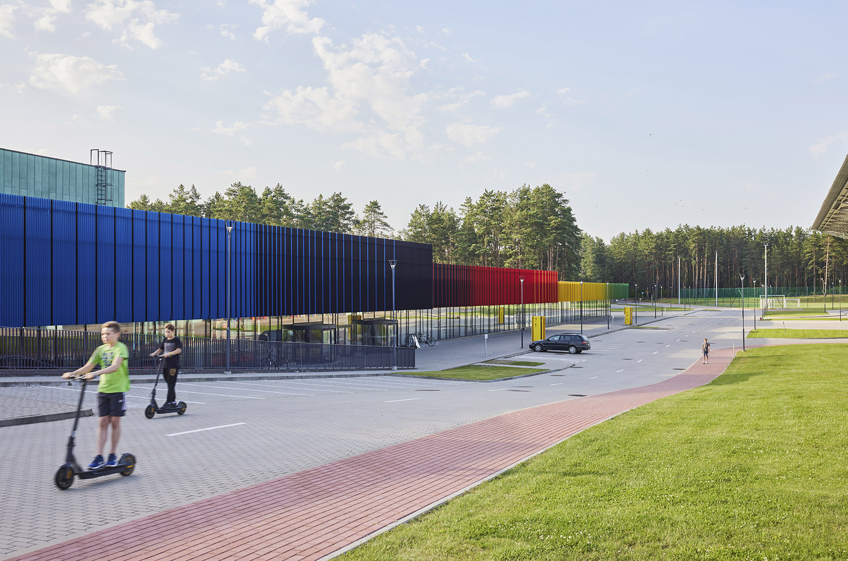 Sportsmen training center in Druskininkai by Architektūros linija - 谷德设计网