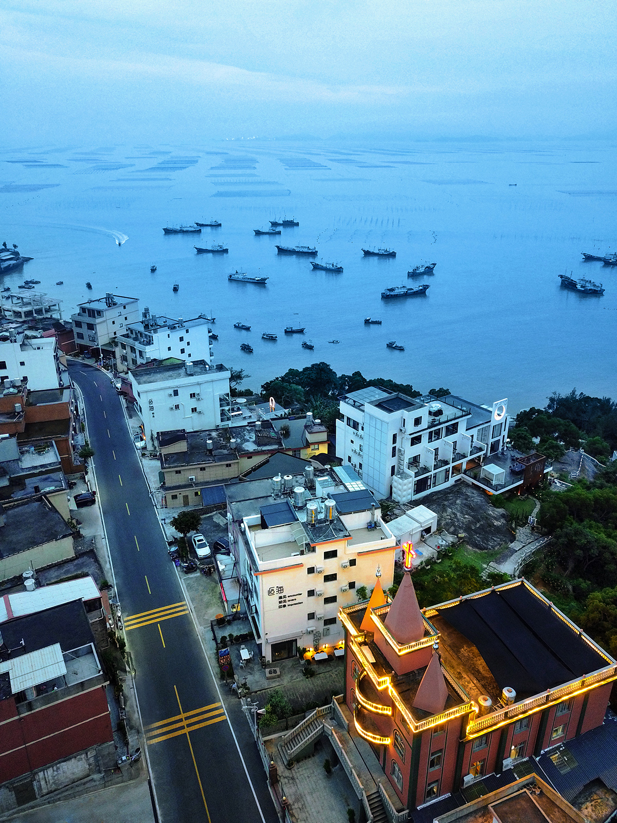 Sansha Light and Shadow Town Leisure Trail Phase II Project by Shanghai ...