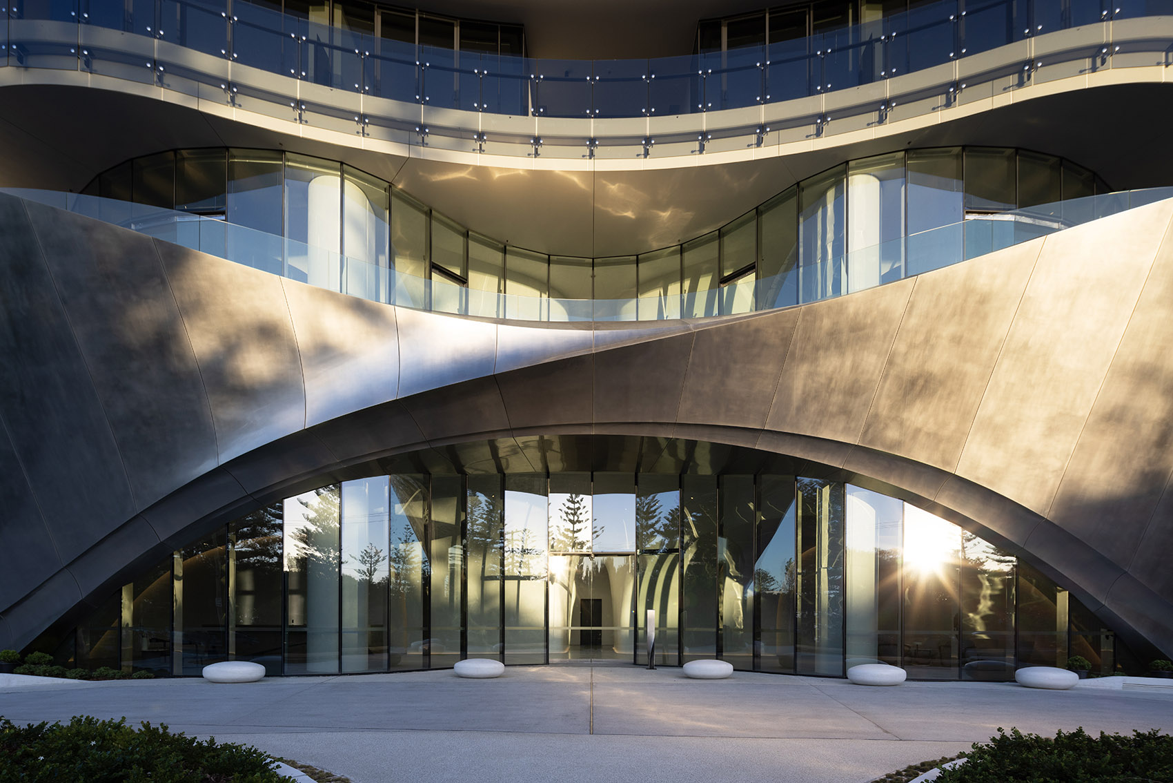 272 Hedges Avenue Pedestal, Mermaid Beach, Gold Coast by CONTRERAS EARL ...