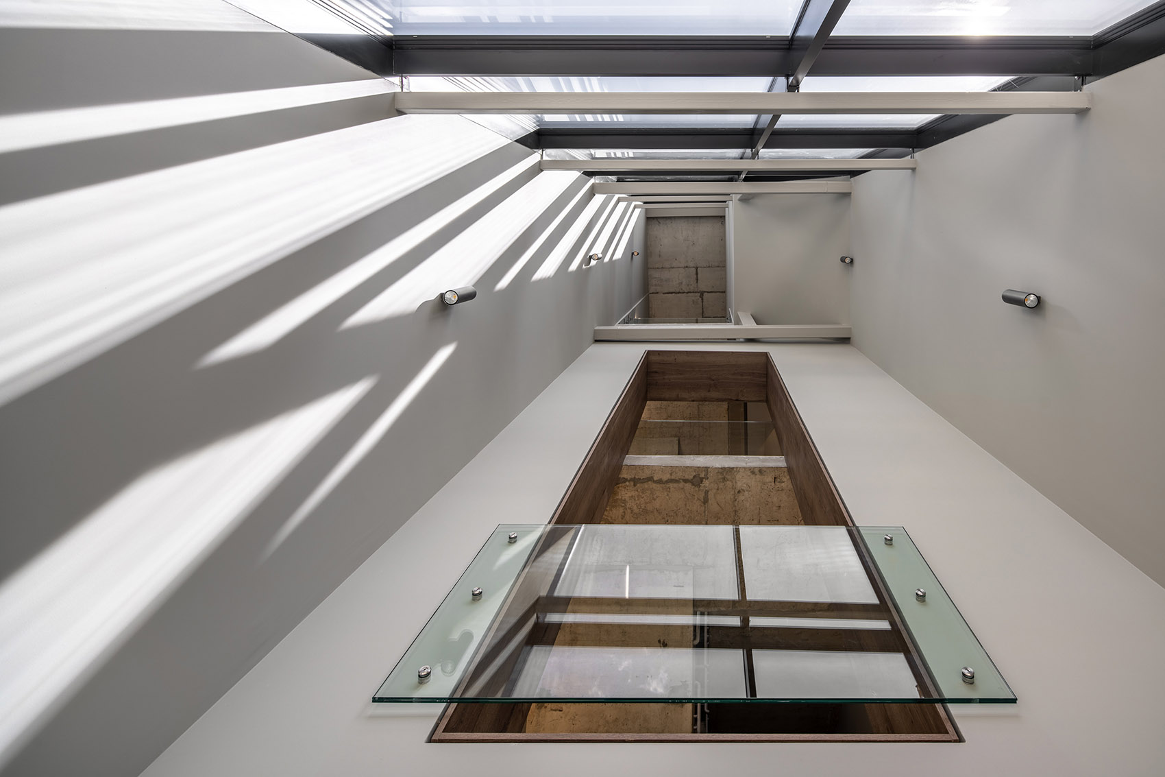 Enzym Factory Renovation by replus design bureau - 谷德设计网