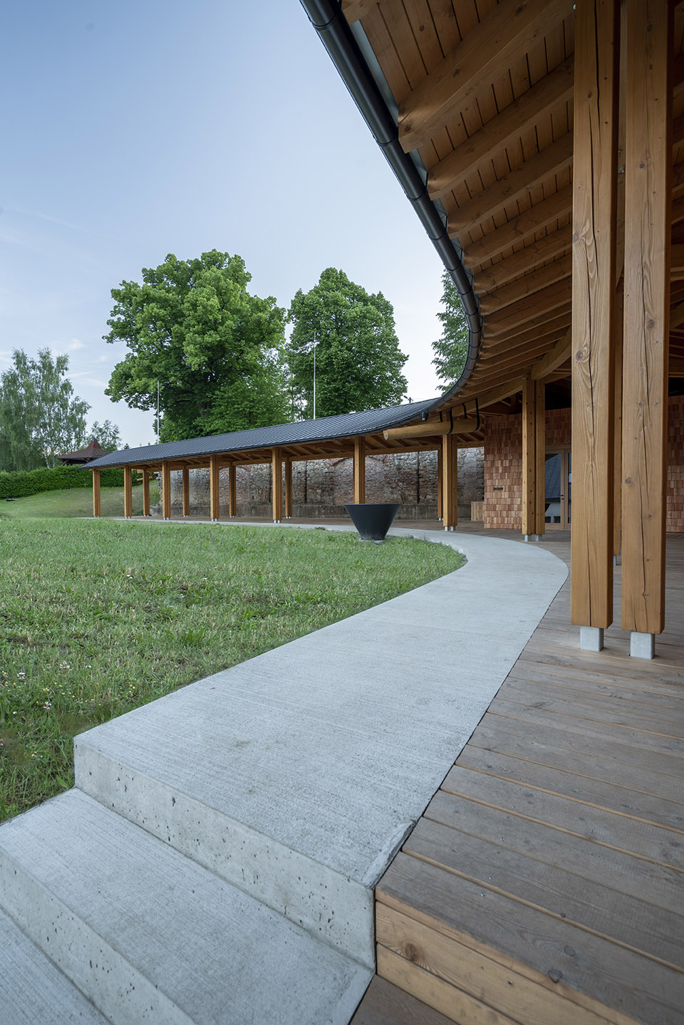 Parish community center by Studio AEIOU - 谷德设计网