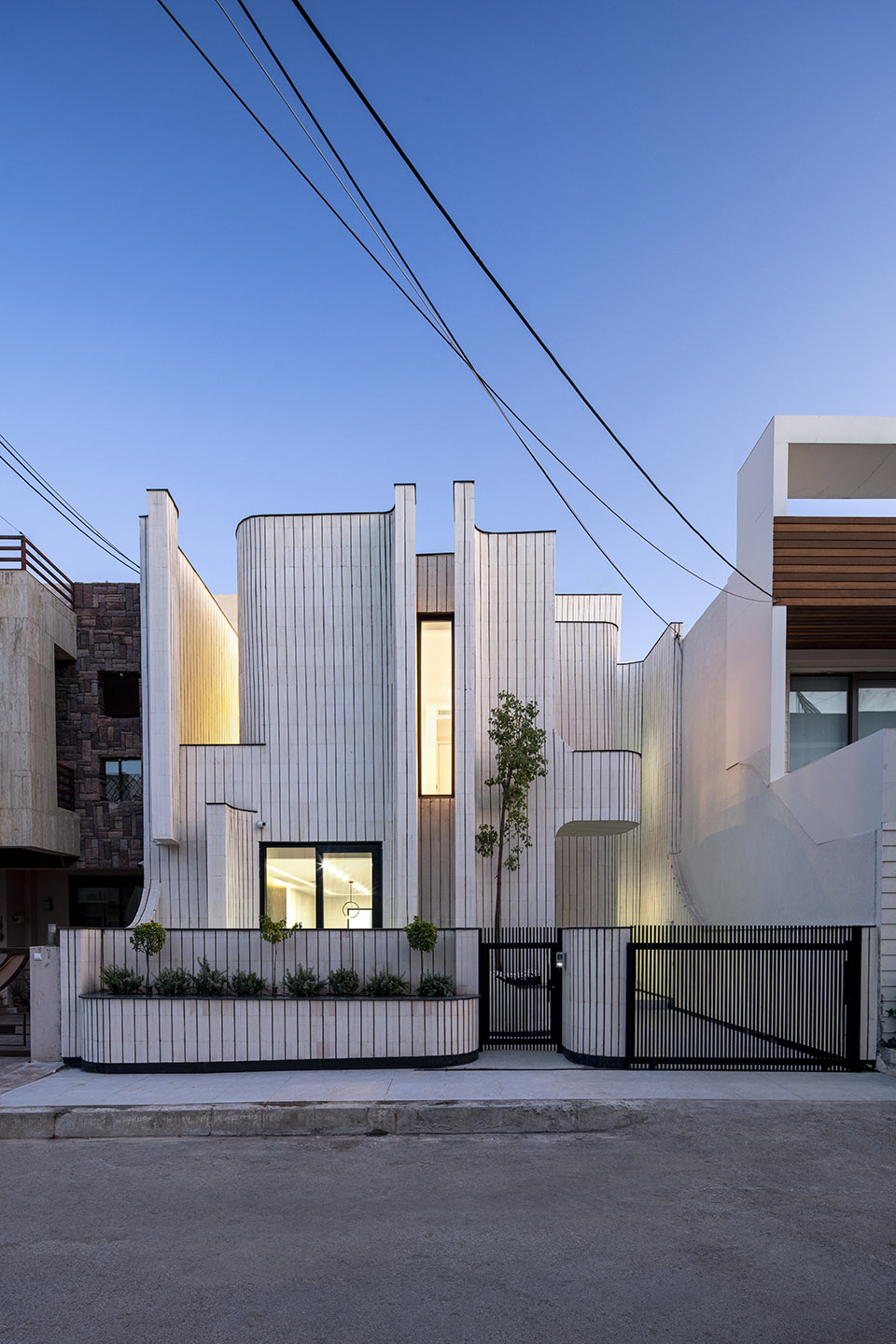 Bakrajo House by ZAKAA Architecture - 谷德设计网