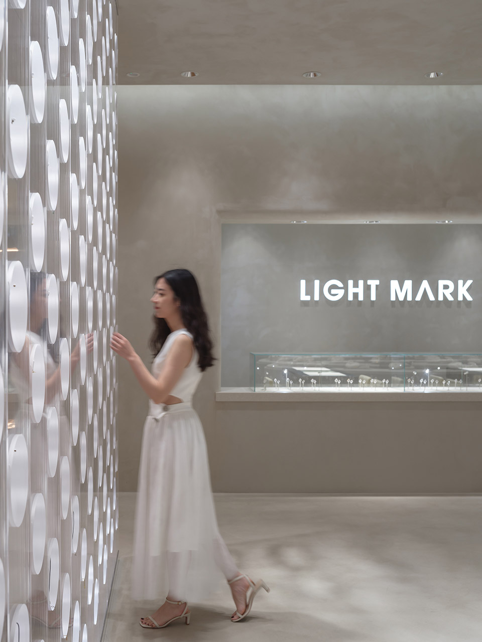 LIGHT MARK SUZHOU STORE, China by kooo architects - 谷德设计网