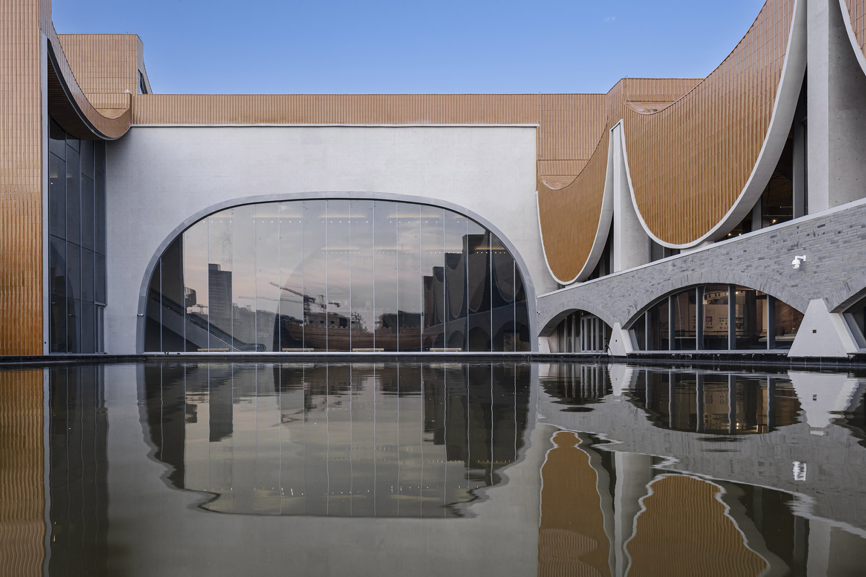 Sui-Tang Dynasties Grand Canal Culture Museum, Luoyang, China by TJAD ...