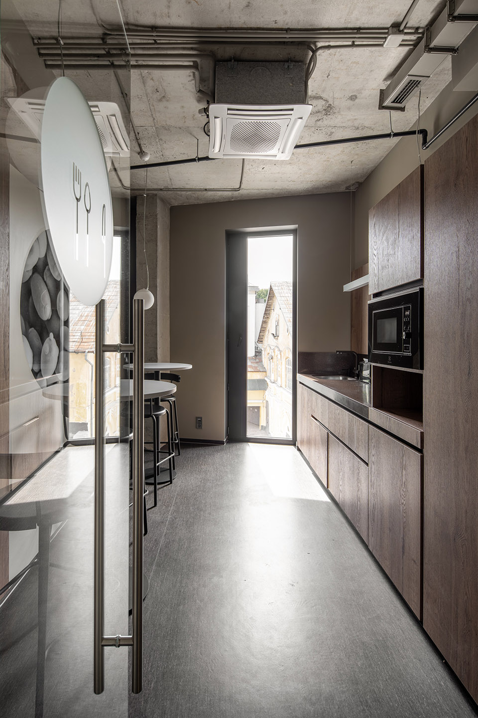 Enzym Factory Renovation by replus design bureau - 谷德设计网