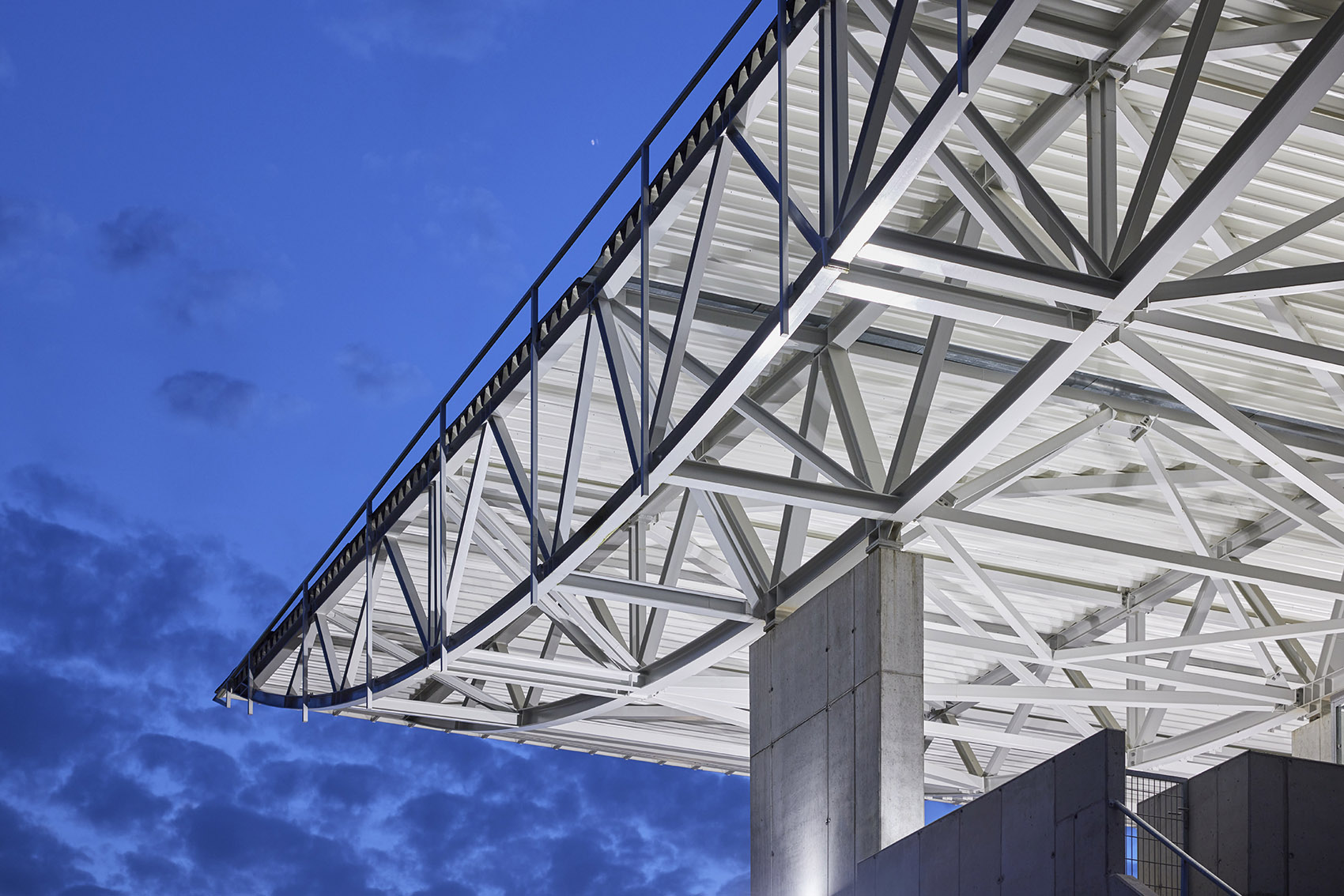 Sportsmen training center in Druskininkai by Architektūros linija - 谷德设计网