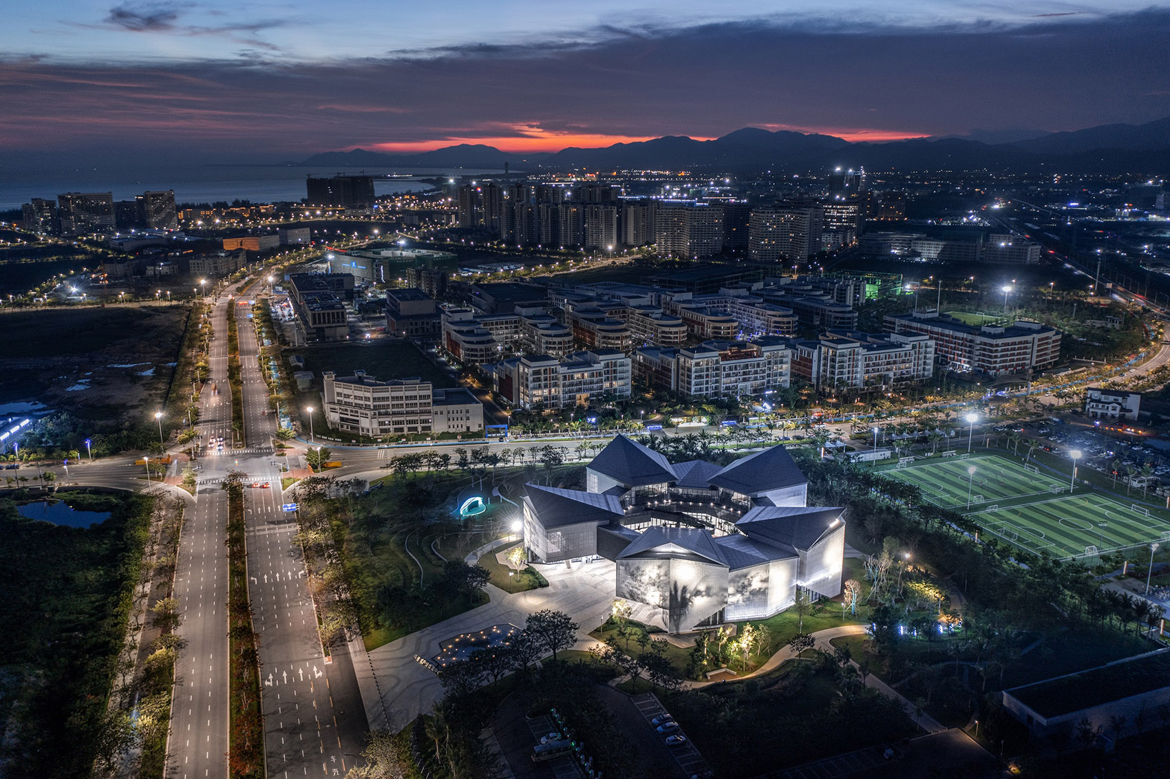 Yazhou Bay Science & Technology City Industry Promotion Center, Sanya ...