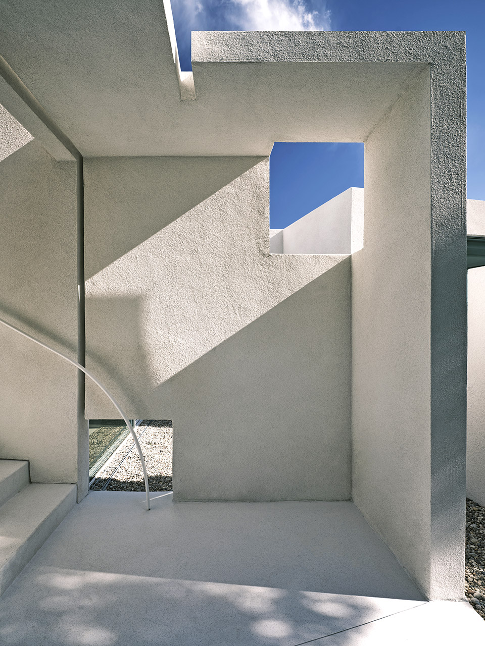 Arkell House by Miguel Angel and Rafael Aragonés/Taller Aragonés - 谷德设计网