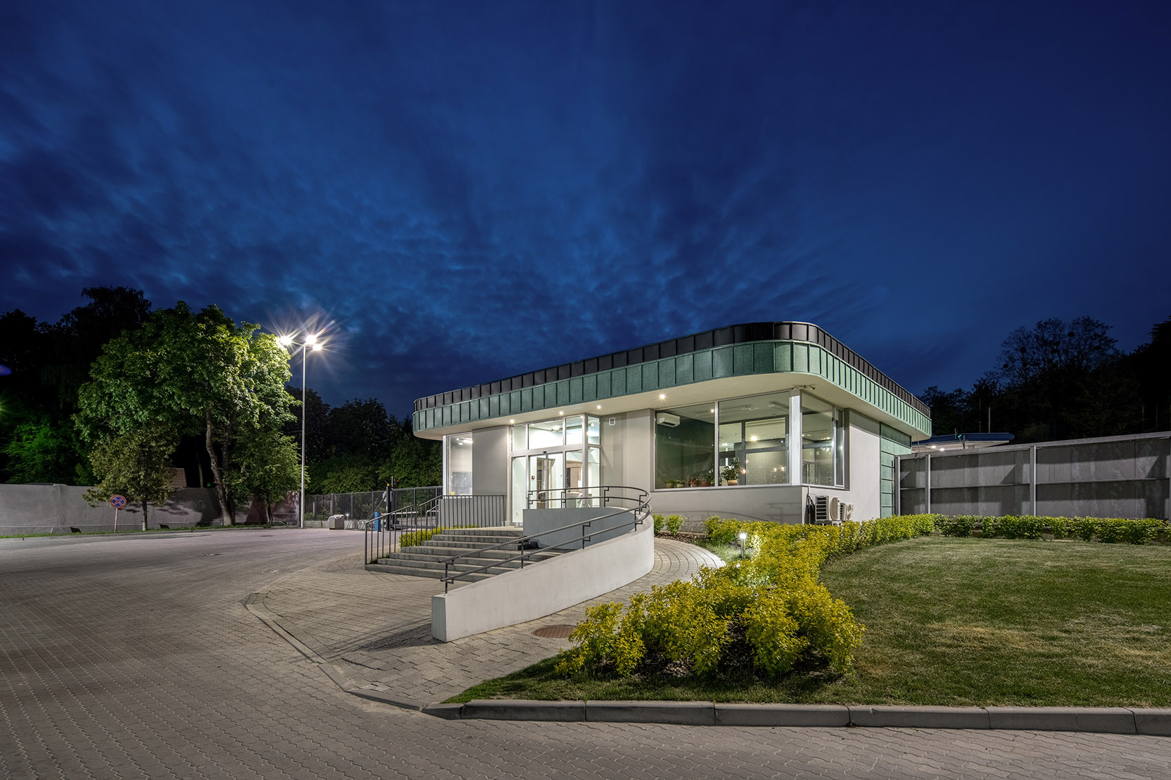 Enzym Factory Renovation by replus design bureau - 谷德设计网