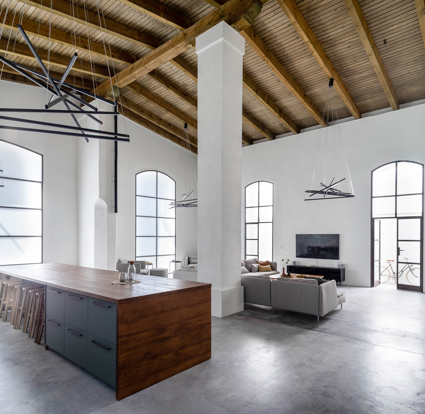 House in a Sherry Bodega, Spain by Iniesta Nowell Arquitectos - 谷德设计网