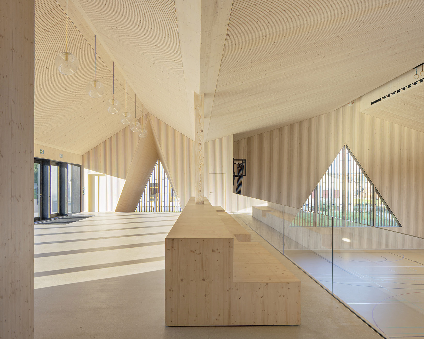 Community Hall in Le Vaud by LOCALARCHITECTURE - 谷德设计网