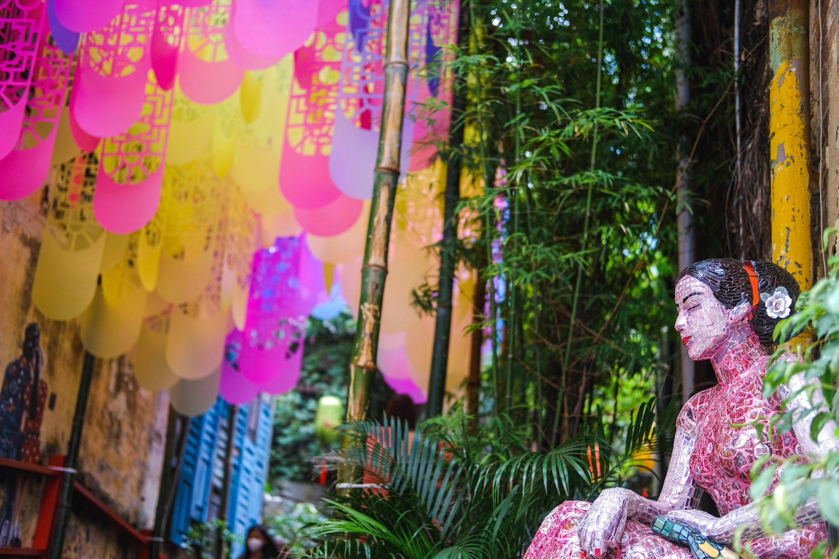 Endless Frames by Poh Sin Studio - 谷德设计网