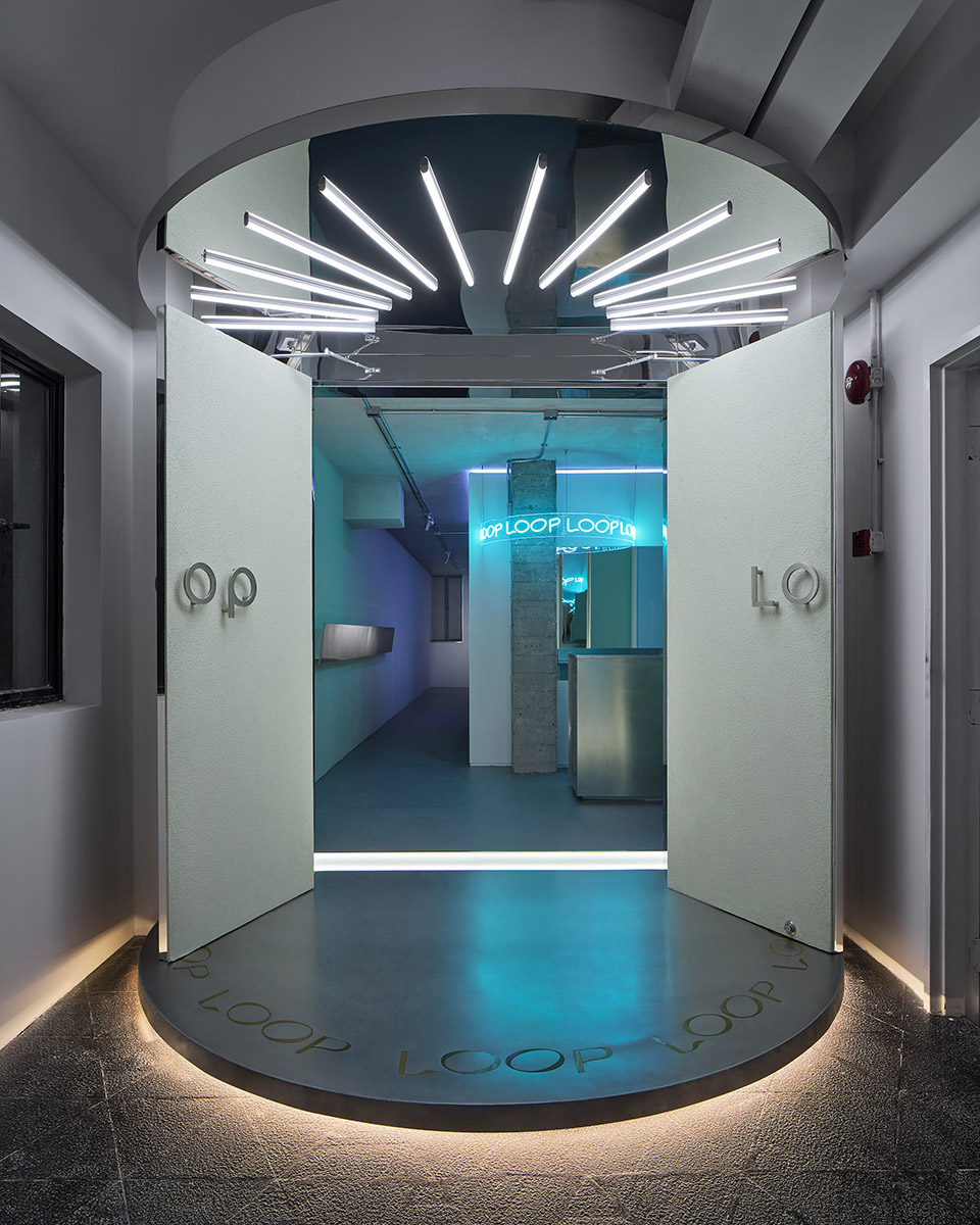 LOOP on The Press of Shanghai by HCCH Studio - 谷德设计网