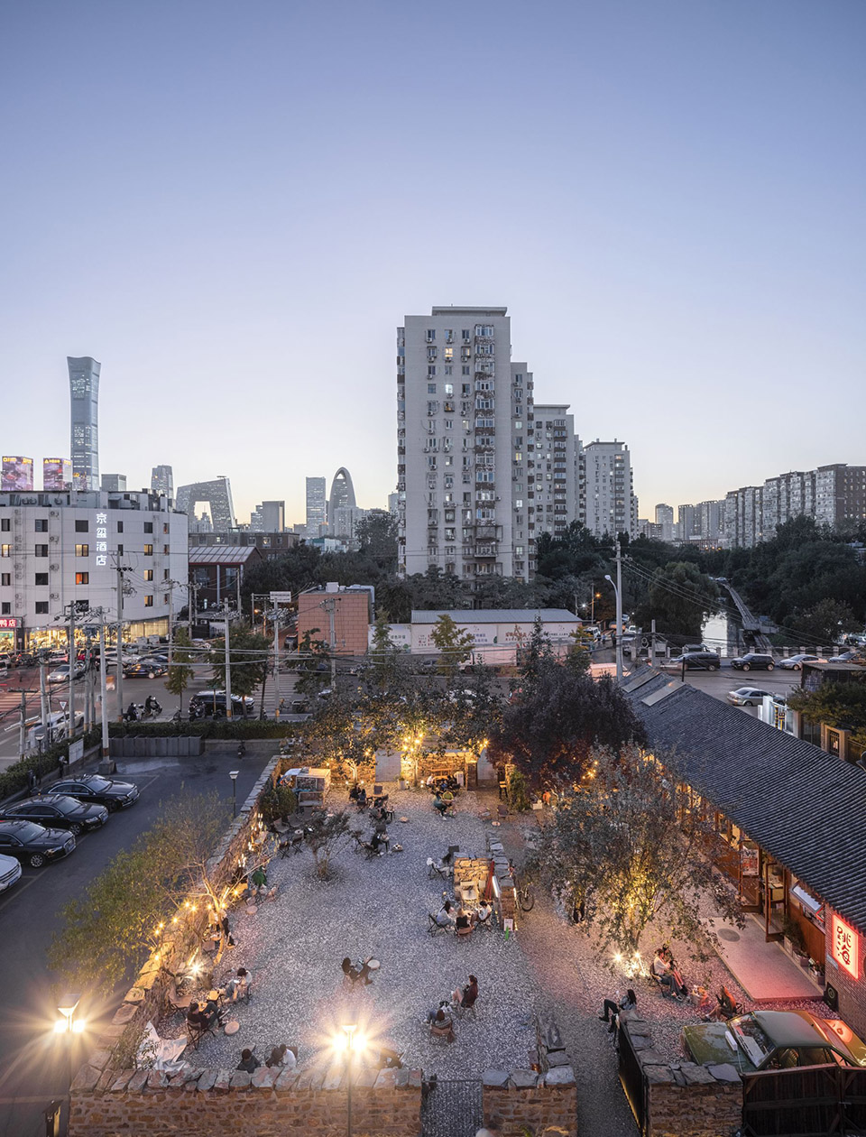 TOTORO Village, Chaoyang MIX Island by DAGA Architects - 谷德设计网