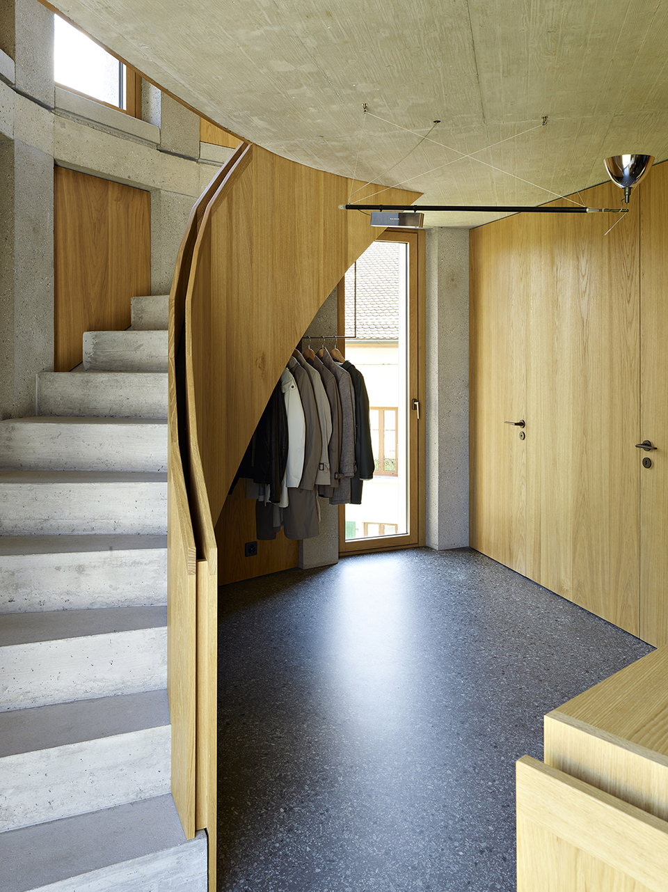 Urban House in Pully by LOCALARCHITECTURE - 谷德设计网