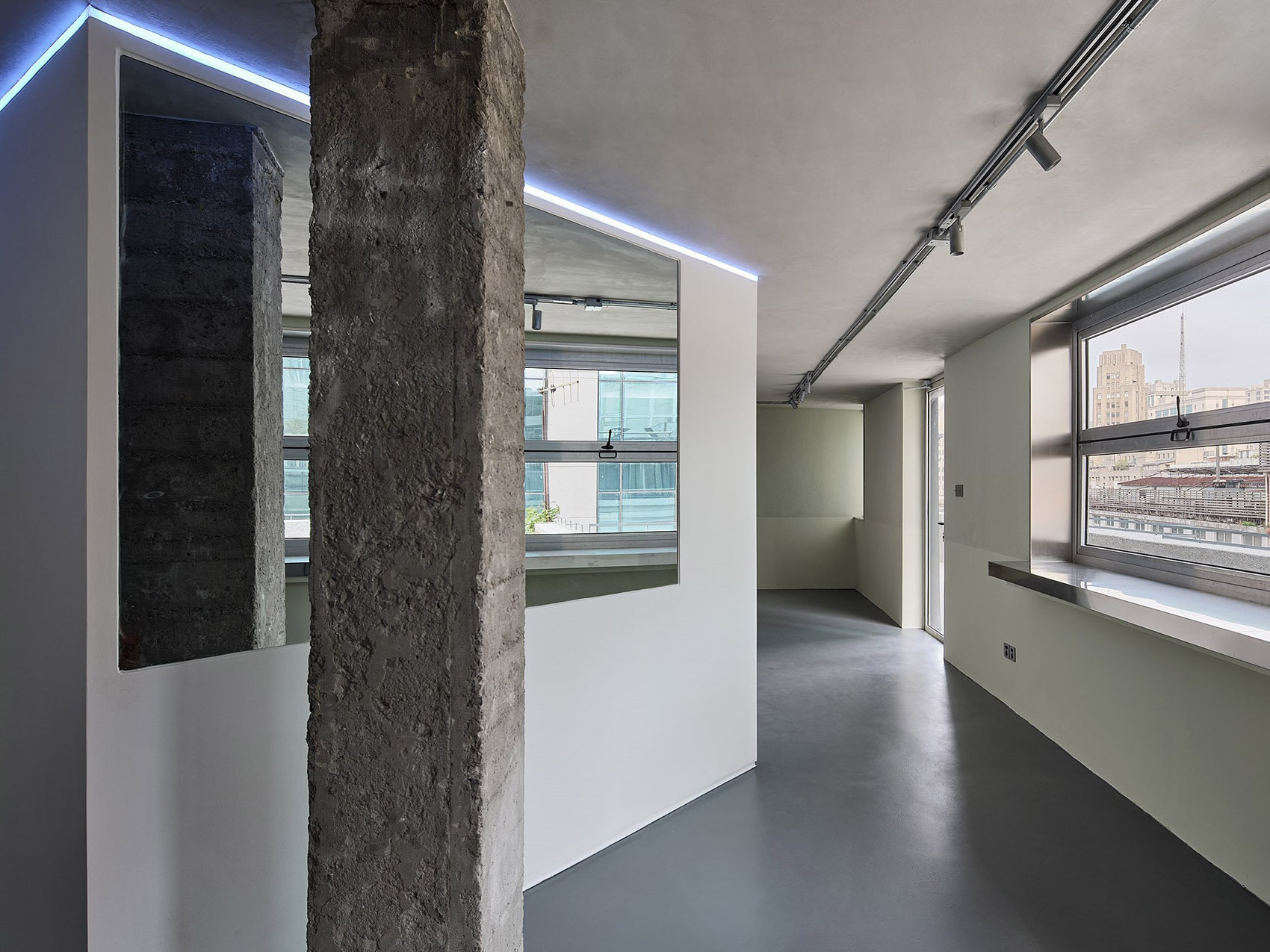 LOOP on The Press of Shanghai by HCCH Studio - 谷德设计网