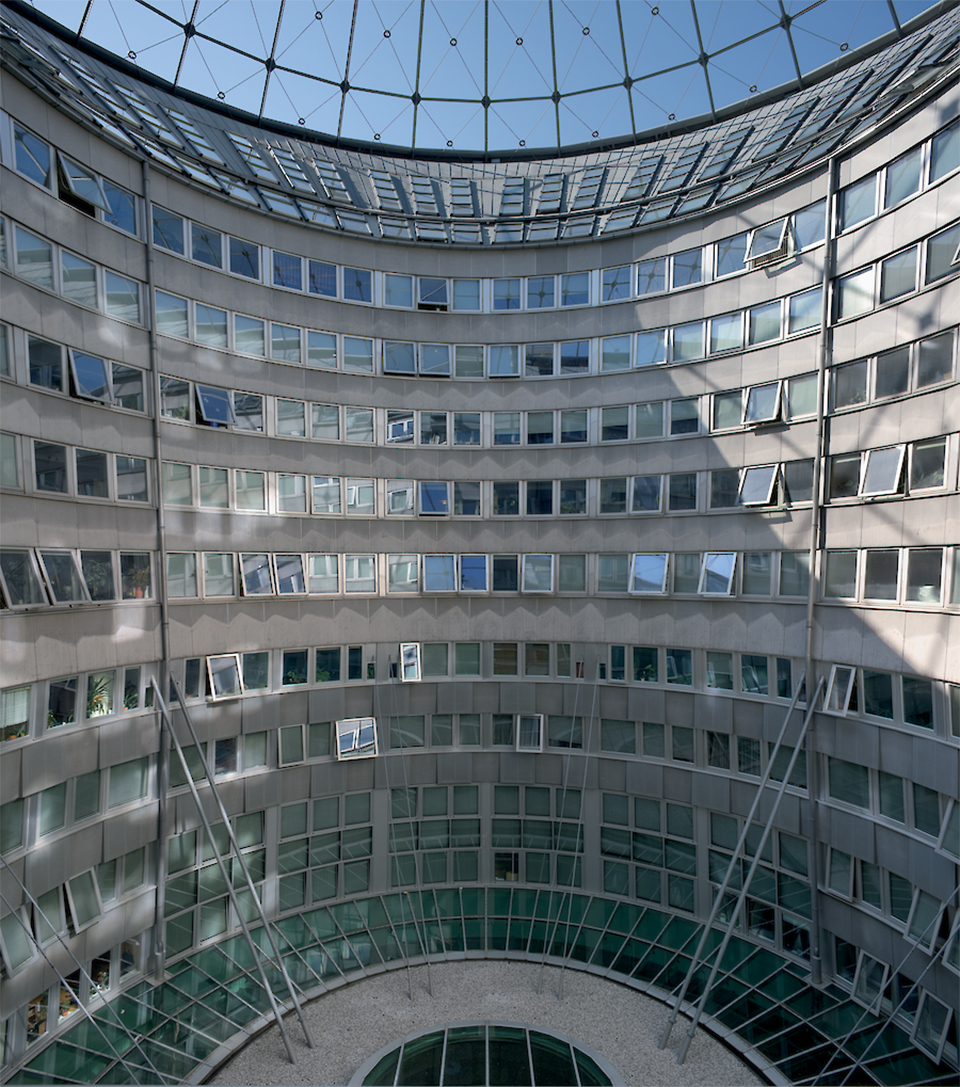 Apartment Building Gasometer B, Vienna, Austria by COOP HIMMELB(L)AU ...