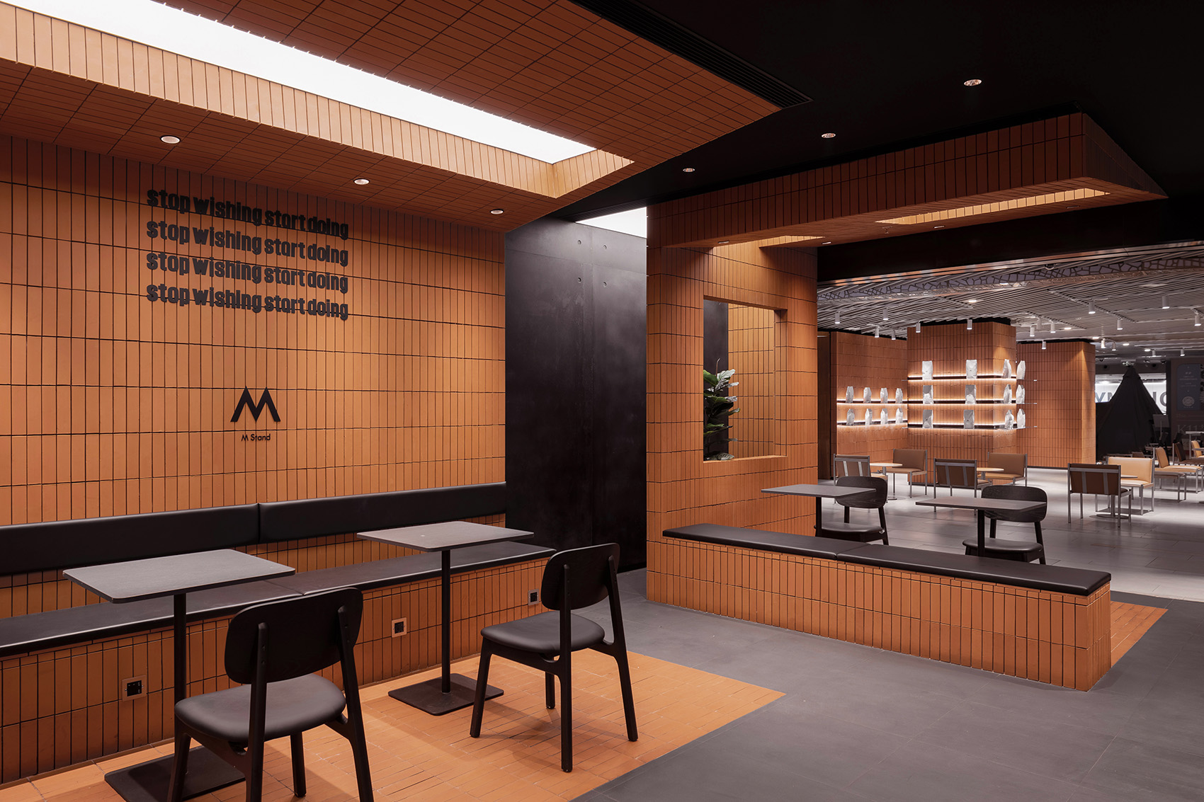 M Stand in K11 Shanghai by z15 studio - 谷德设计网