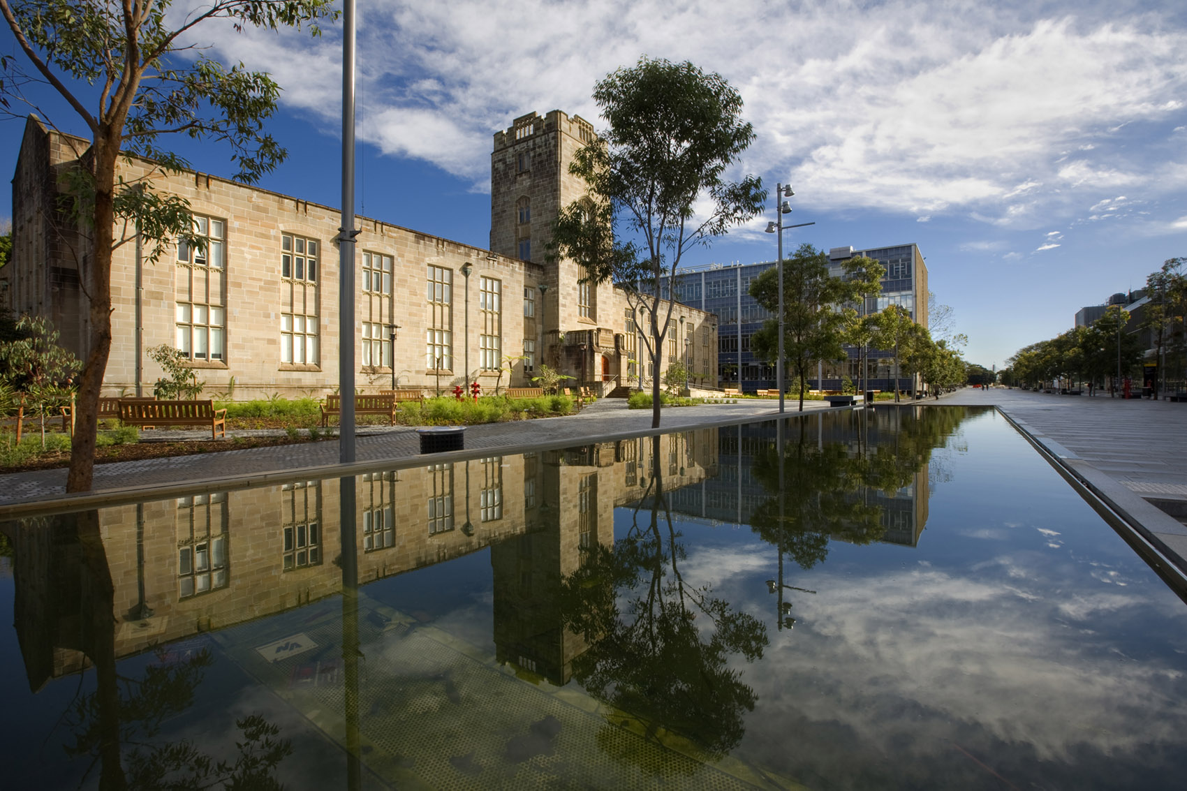 Sydney University Eastern Avenue by Turf Design Studio - 谷德设计网