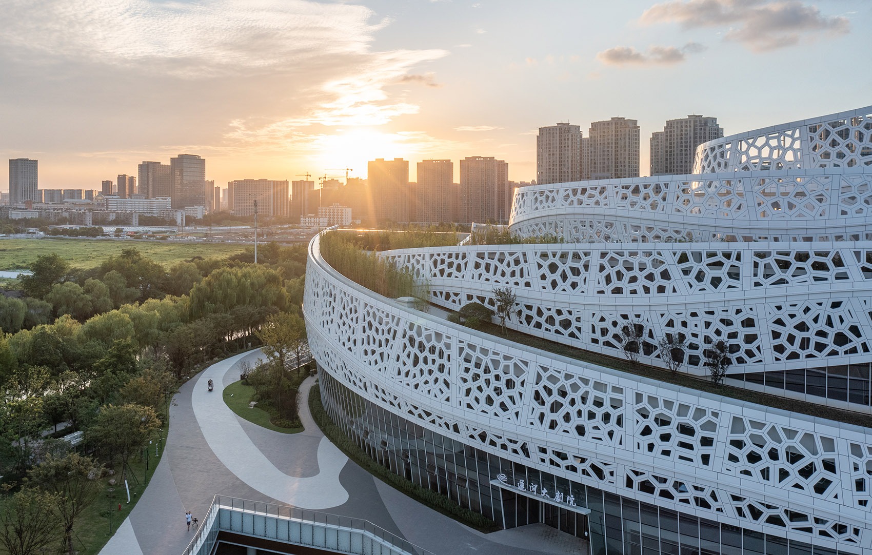 Hangzhou Canal Central Park (Phase II), China by ZHEJIANG PROVINCE ...
