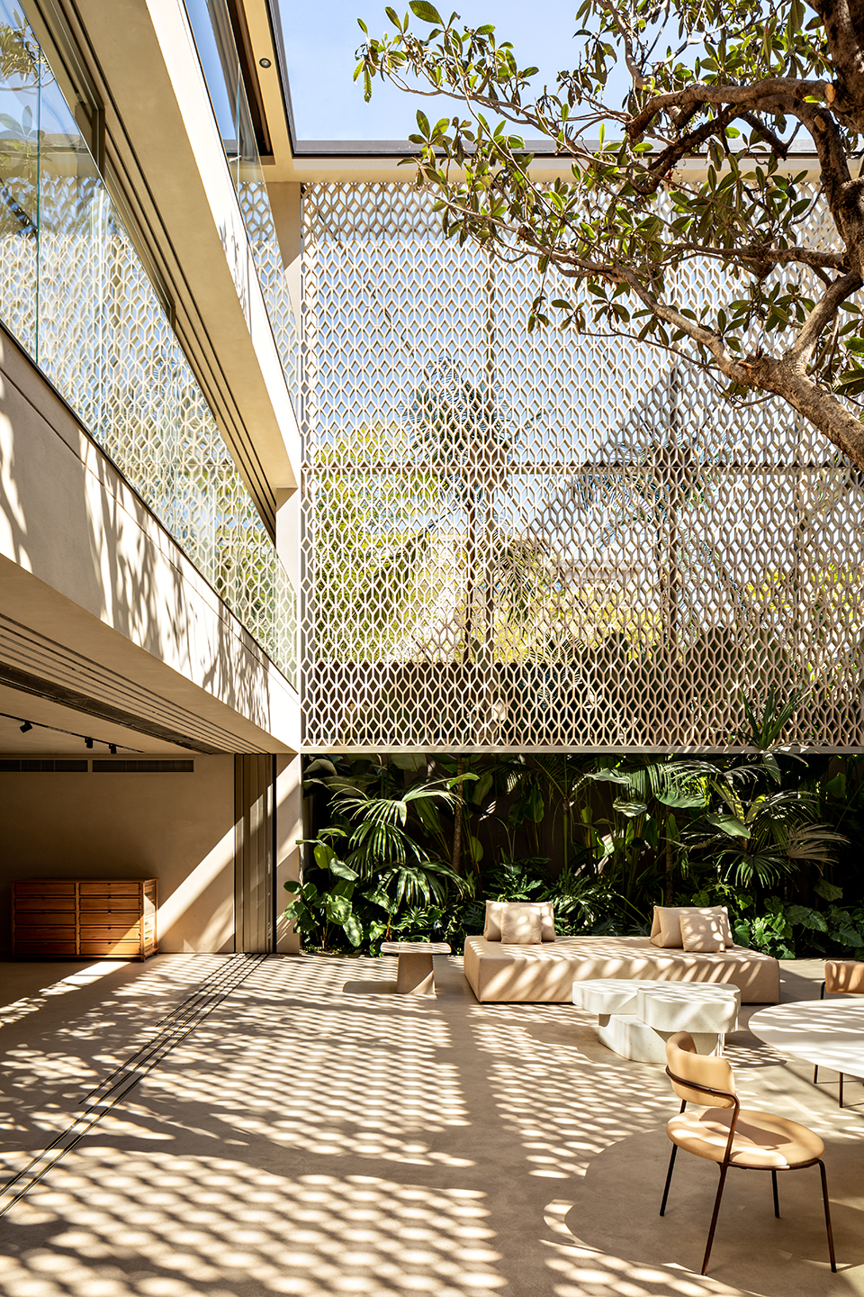 +55 Design by Studio Arthur Casas - 谷德设计网