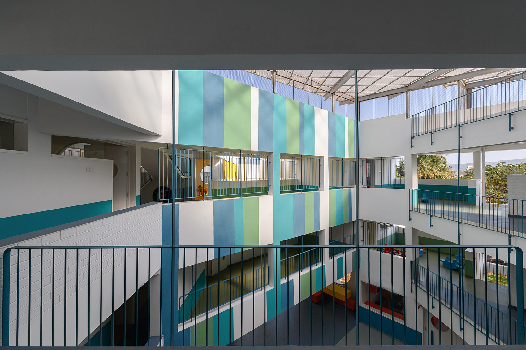 Sanskruti Pre-primary School by Shreyas Patil Architects - 谷德设计网