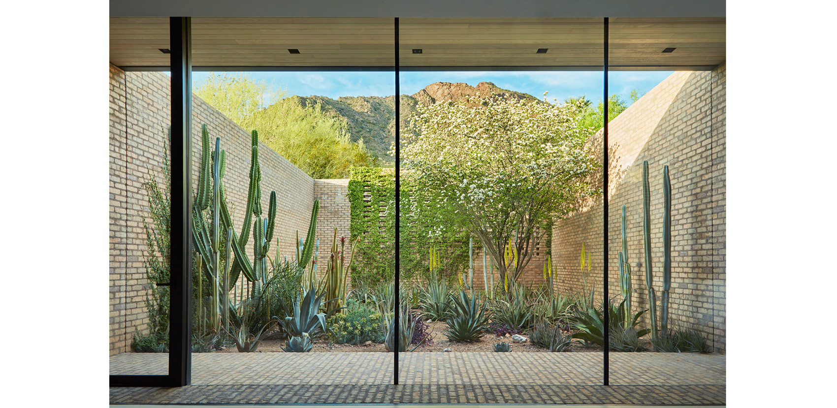 2021 ASLA RESIDENTIAL DESIGN AWARD OF HONOR: Ghost Wash / COLWELL ...