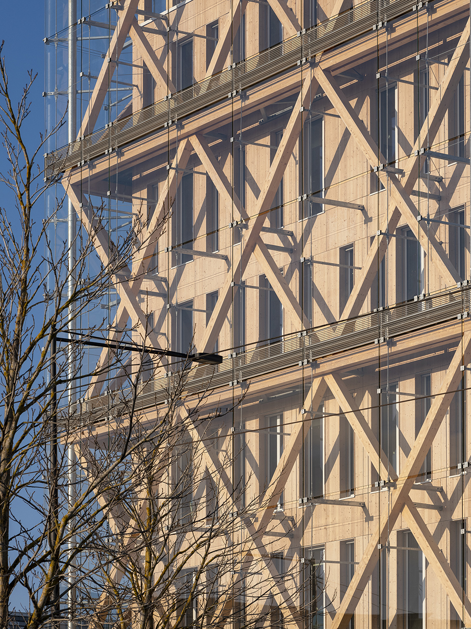 Caisse d’épargne’s Head office in Dijon by GRAAM Architecture - 谷德设计网