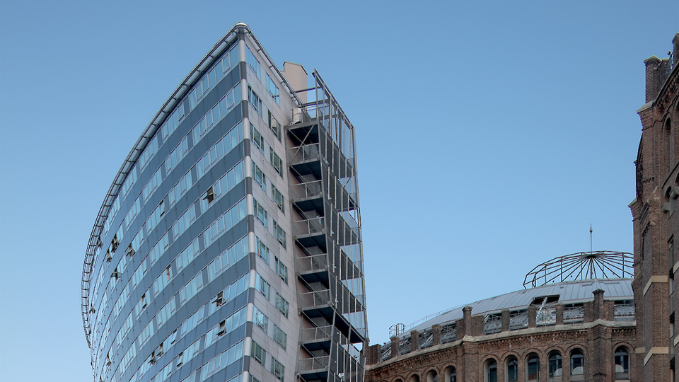 Apartment Building Gasometer B, Vienna, Austria by COOP HIMMELB(L)AU ...