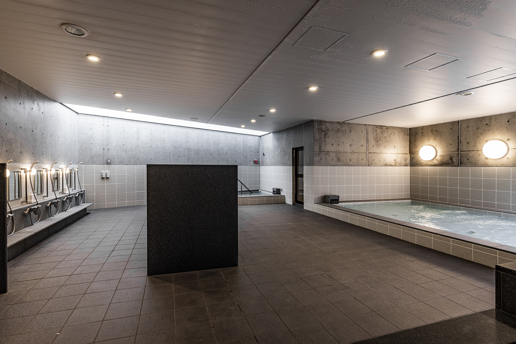 Mito City Shimoirino Health Promotion Center by MIKAMI Architects - 谷德设计网