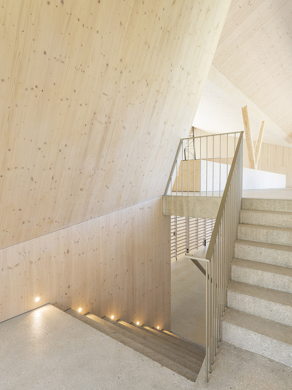 Community Hall in Le Vaud by LOCALARCHITECTURE - 谷德设计网