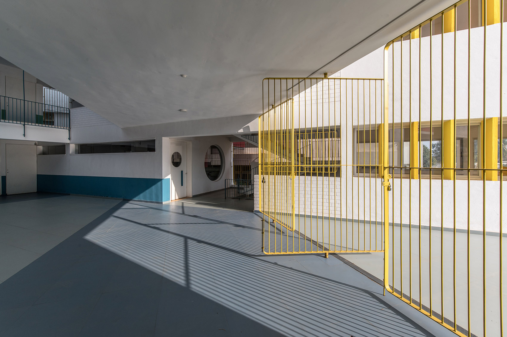 Sanskruti Pre-primary School by Shreyas Patil Architects - 谷德设计网