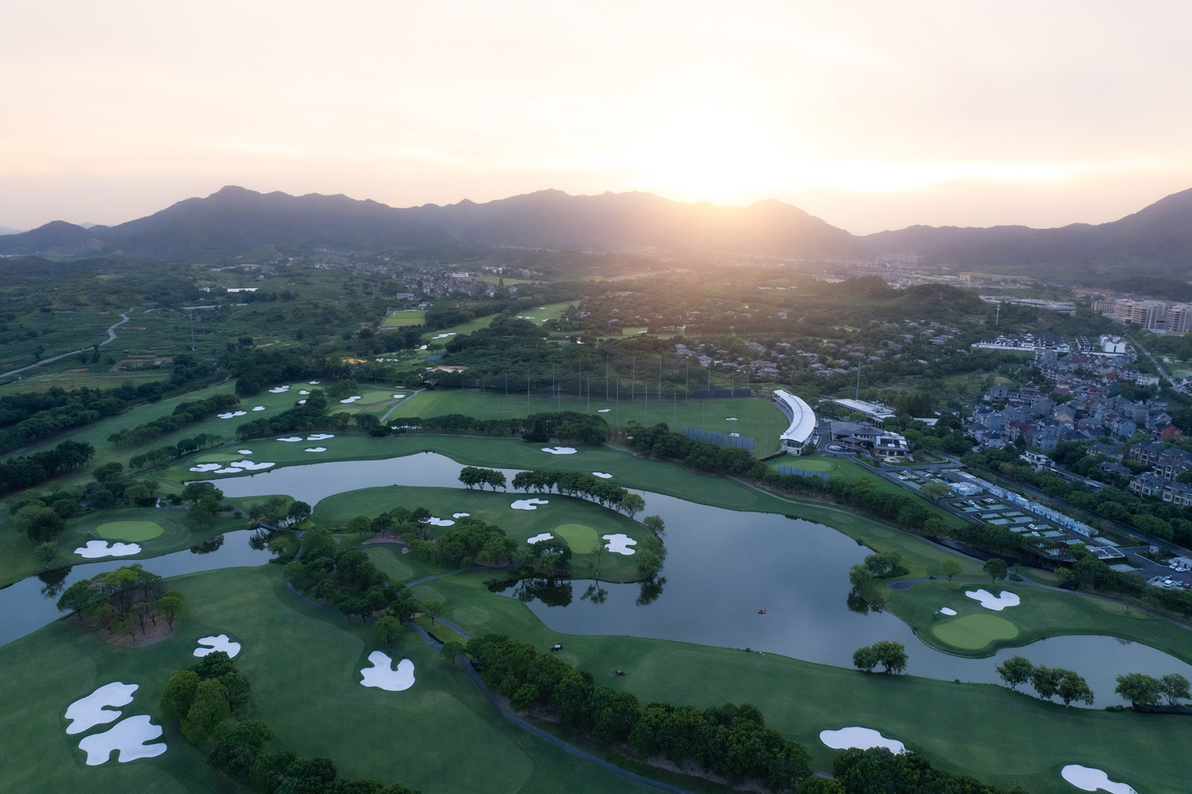 West Lake Golf landscape design by NCD Studio - 谷德设计网