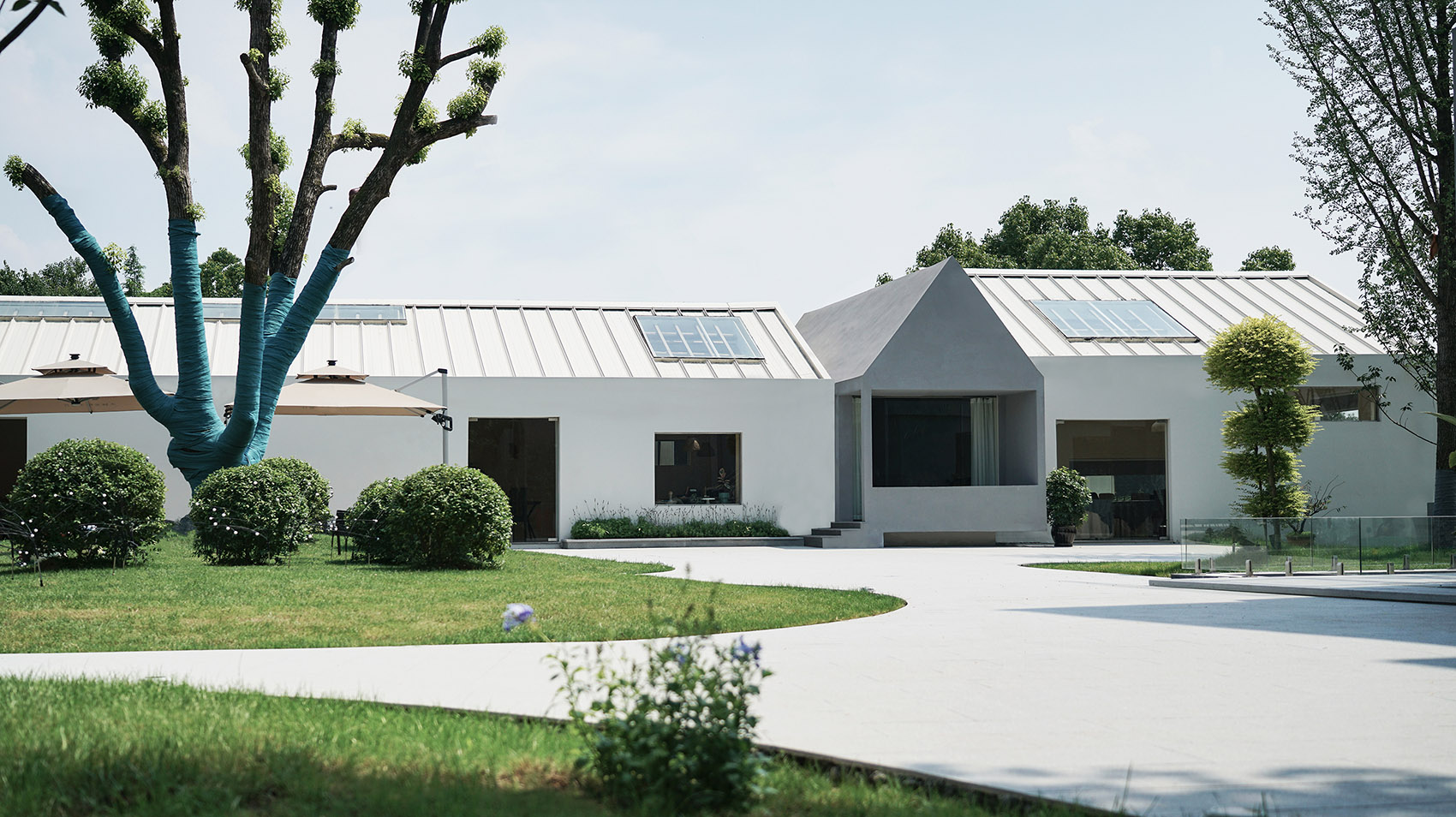 Courtyard restaurant in our village by Someone Studio - 谷德设计网